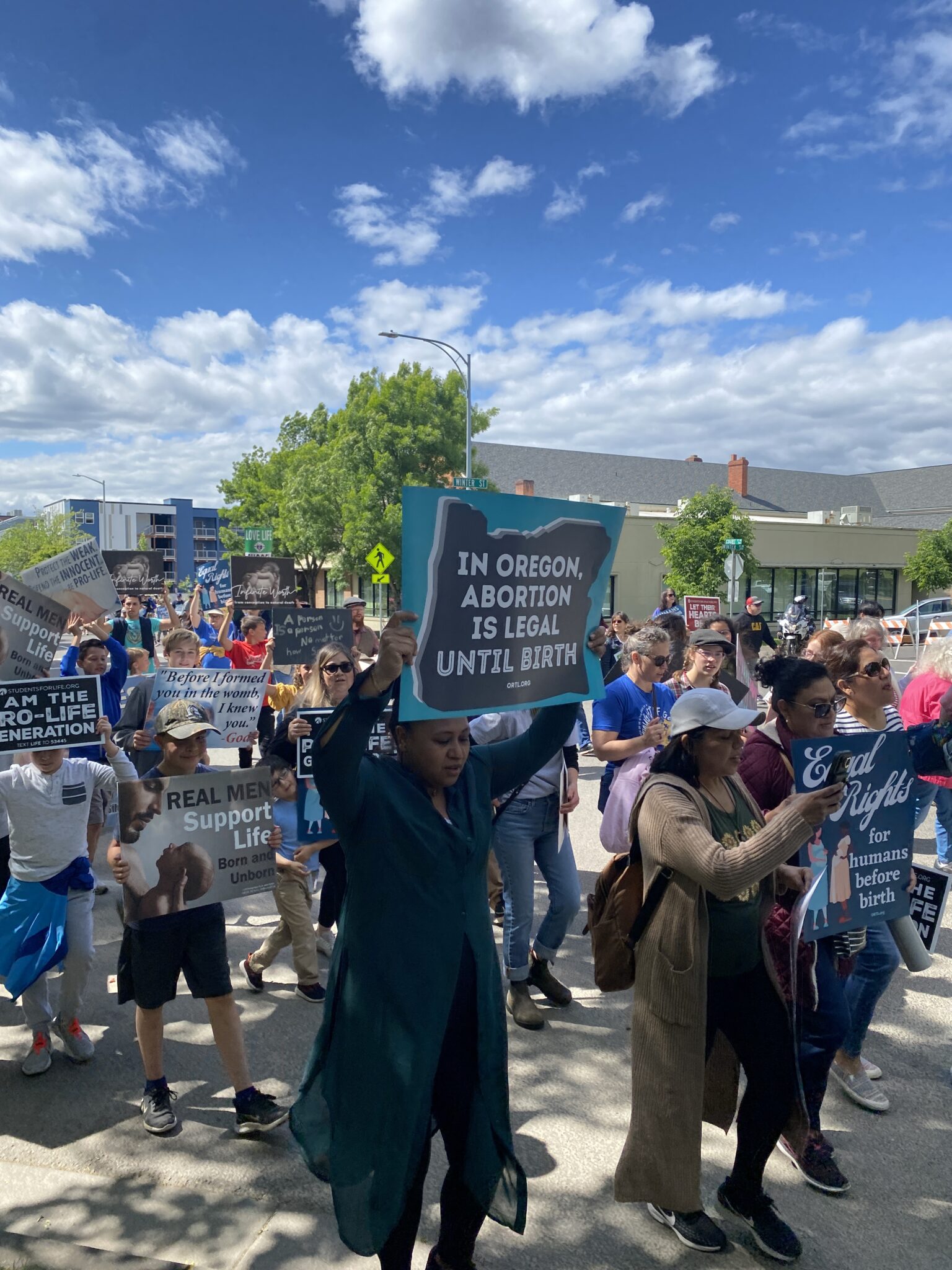 Oregon Right to Life – Because Everyone Deserves an Advocate.